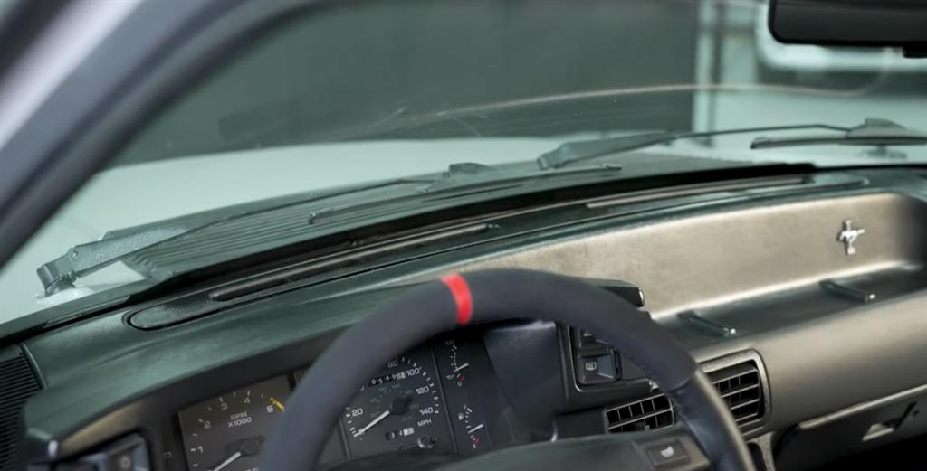 1987-1993 Fox Body Mustang Defrost Vent Register Installation